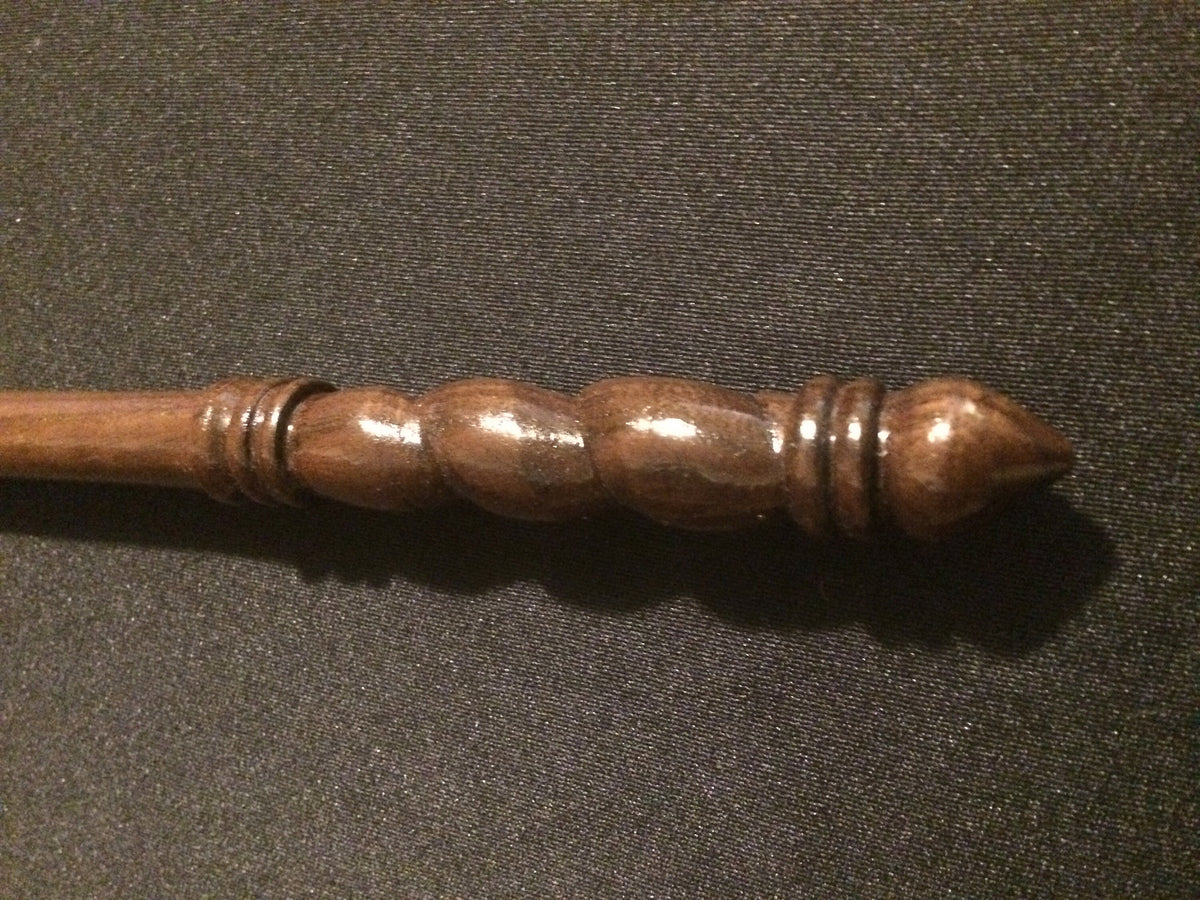 Unicorn Walnut Wand - One of a Kind – Rumble and Roar Wandmakers